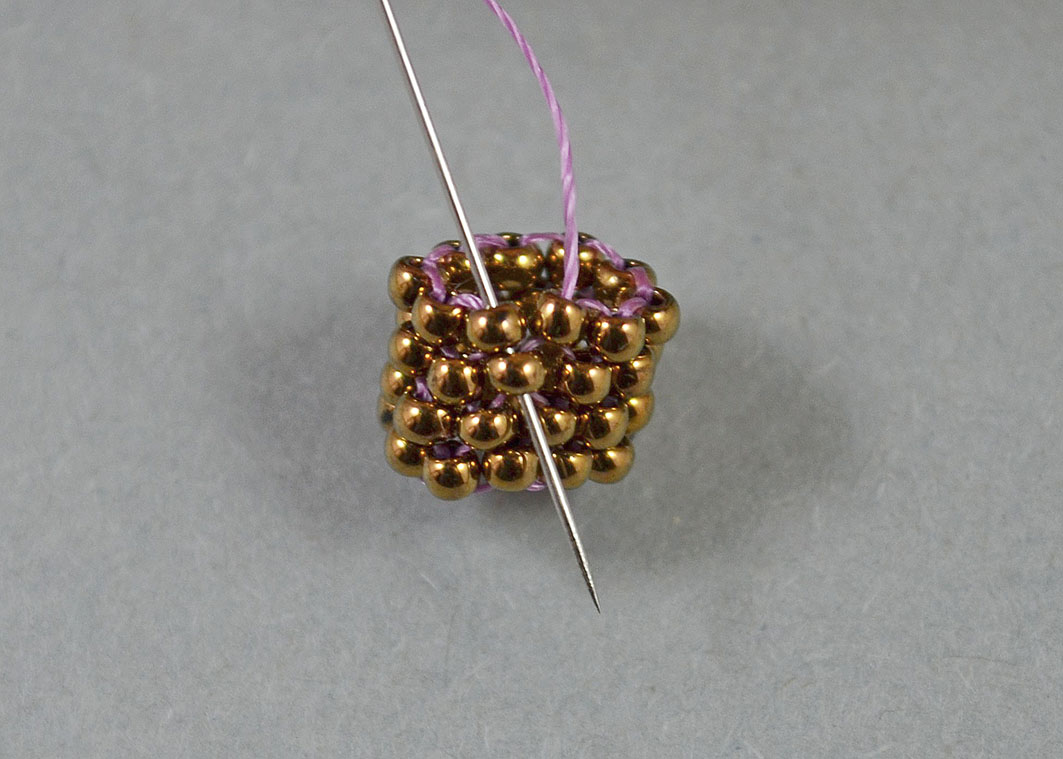 FREE BEADING TUTORIAL: Beaded Tassel | BEADED TREASURY