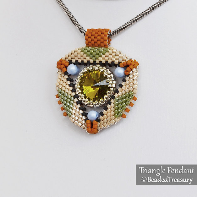 TRIANGLE Pendant Peyote Stitch Beading Pattern | BEADED TREASURY